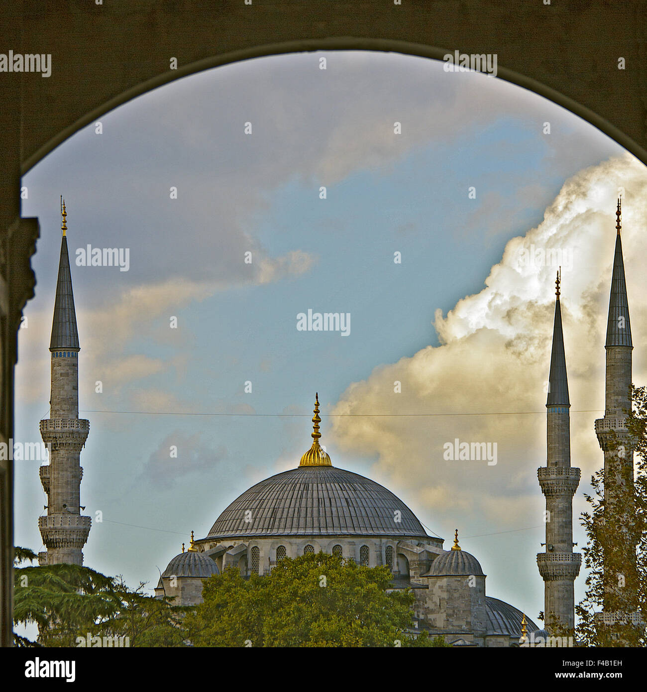 Blue Mosque Through Archway Istanbul Turkey Stock Photo - Alamy