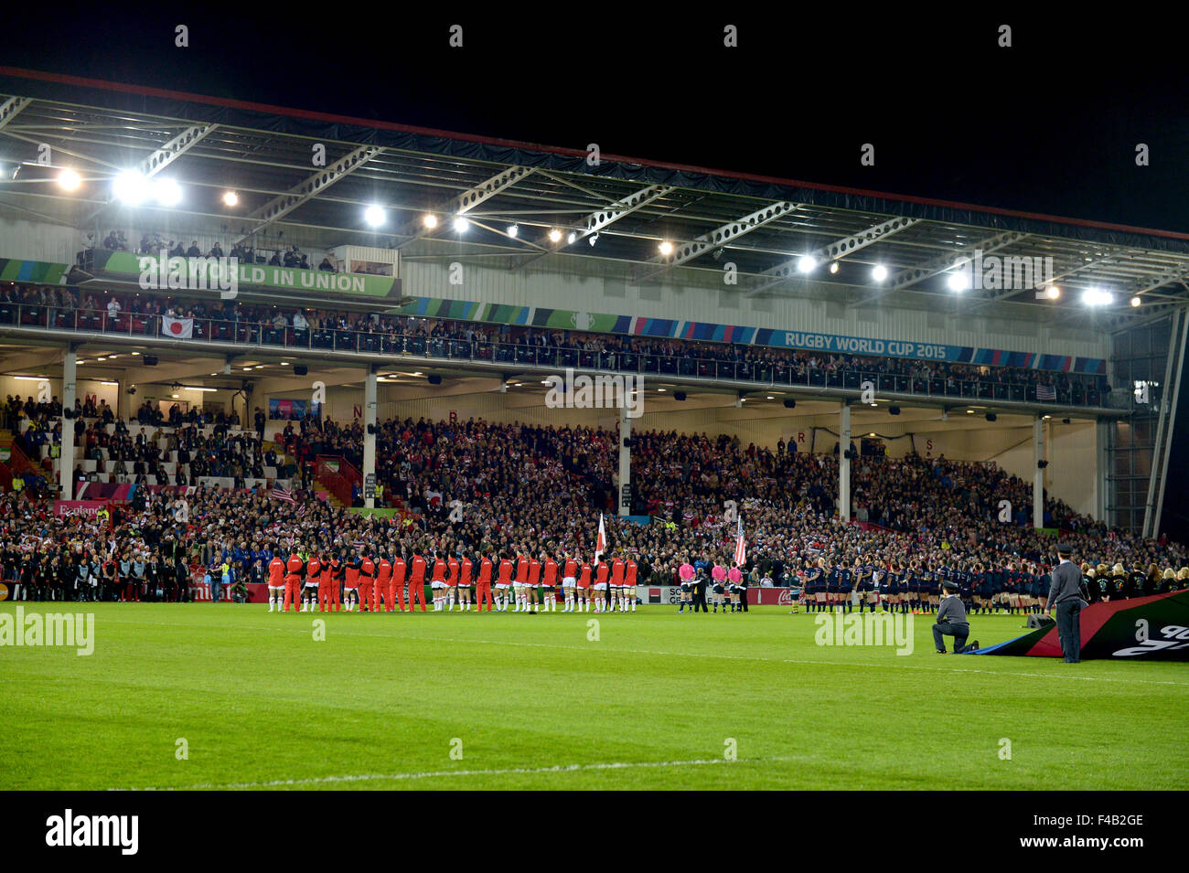 England rugby line up hi-res stock photography and images - Alamy
