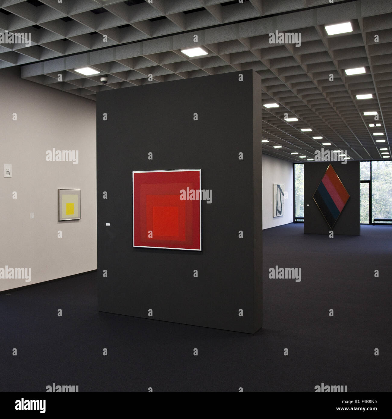 Josef albers museum quadrat bottrop hi-res stock photography and images ...