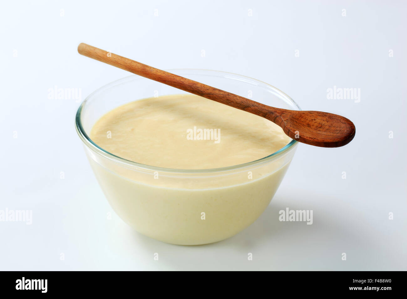 Cake batter wooden spoon hi-res stock photography and images - Alamy