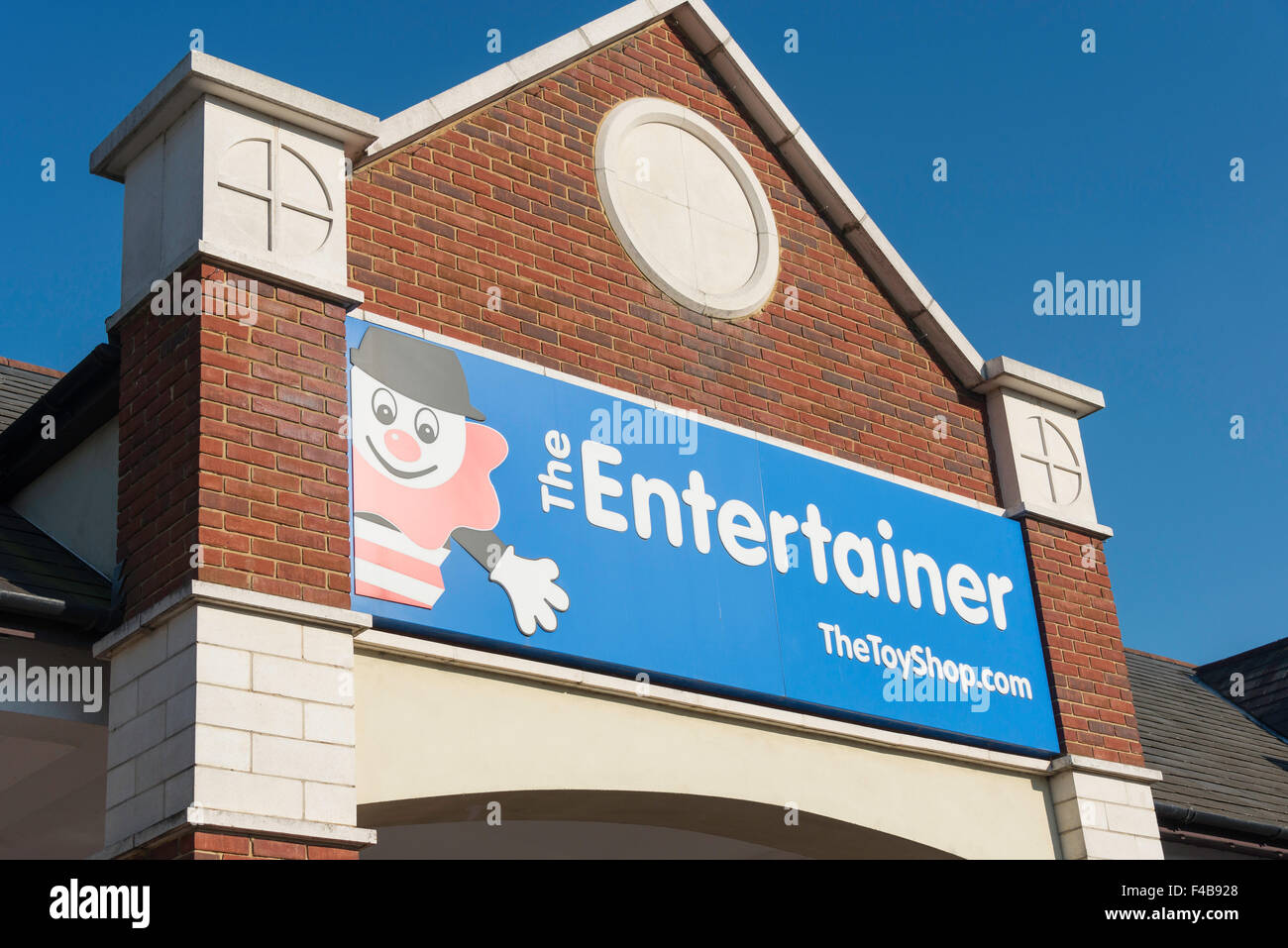 Shop logos hi-res stock photography and images - Alamy