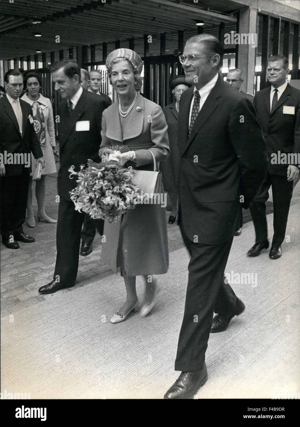 Queen ingrid hi-res stock photography and images - Alamy