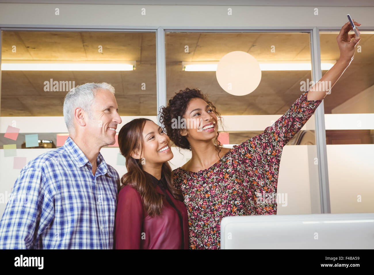 Smart casual colleagues hi-res stock photography and images - Alamy