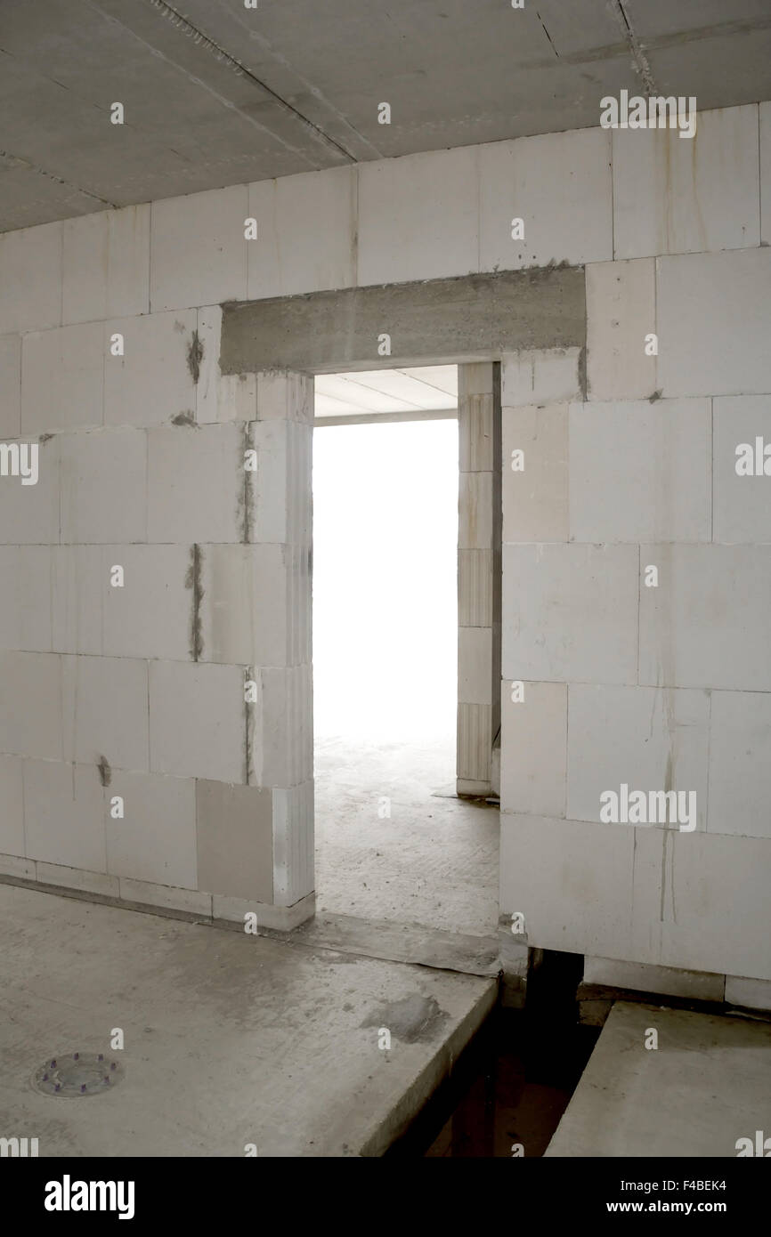 Empty space under door hi-res stock photography and images - Alamy