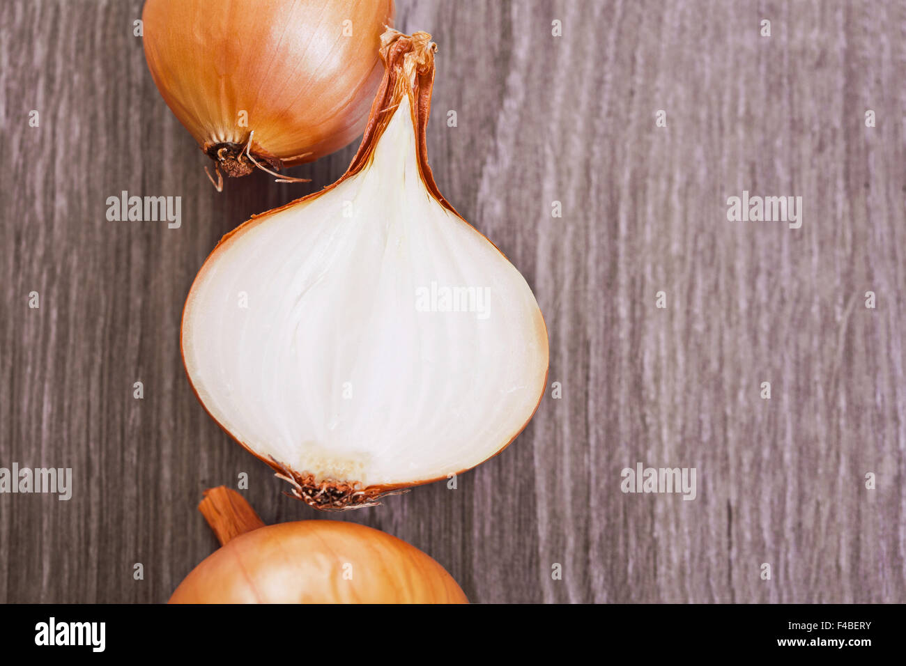 Three fresh onions hi-res stock photography and images - Alamy