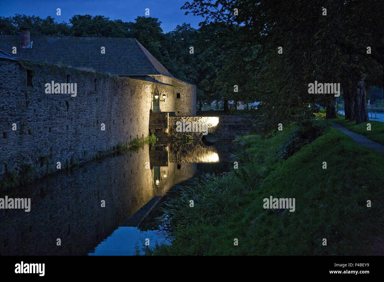 Kemnade castle hi-res stock photography and images - Alamy