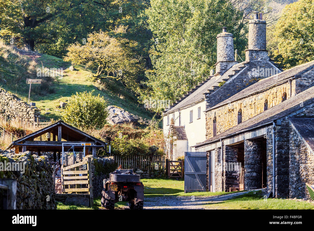 Hill farm cumbria hi-res stock photography and images - Alamy