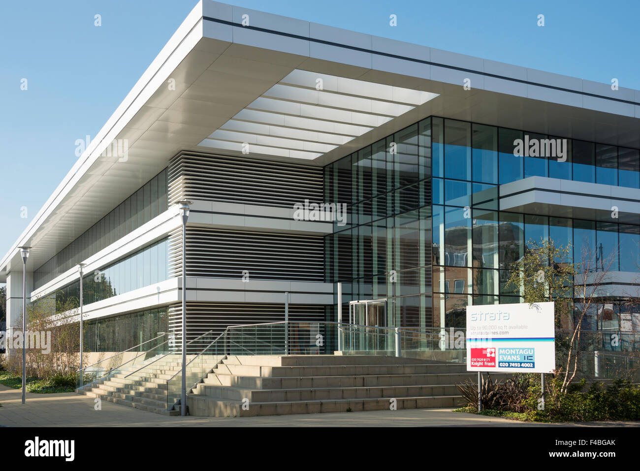 Office building rent hale street hi-res stock photography and images ...