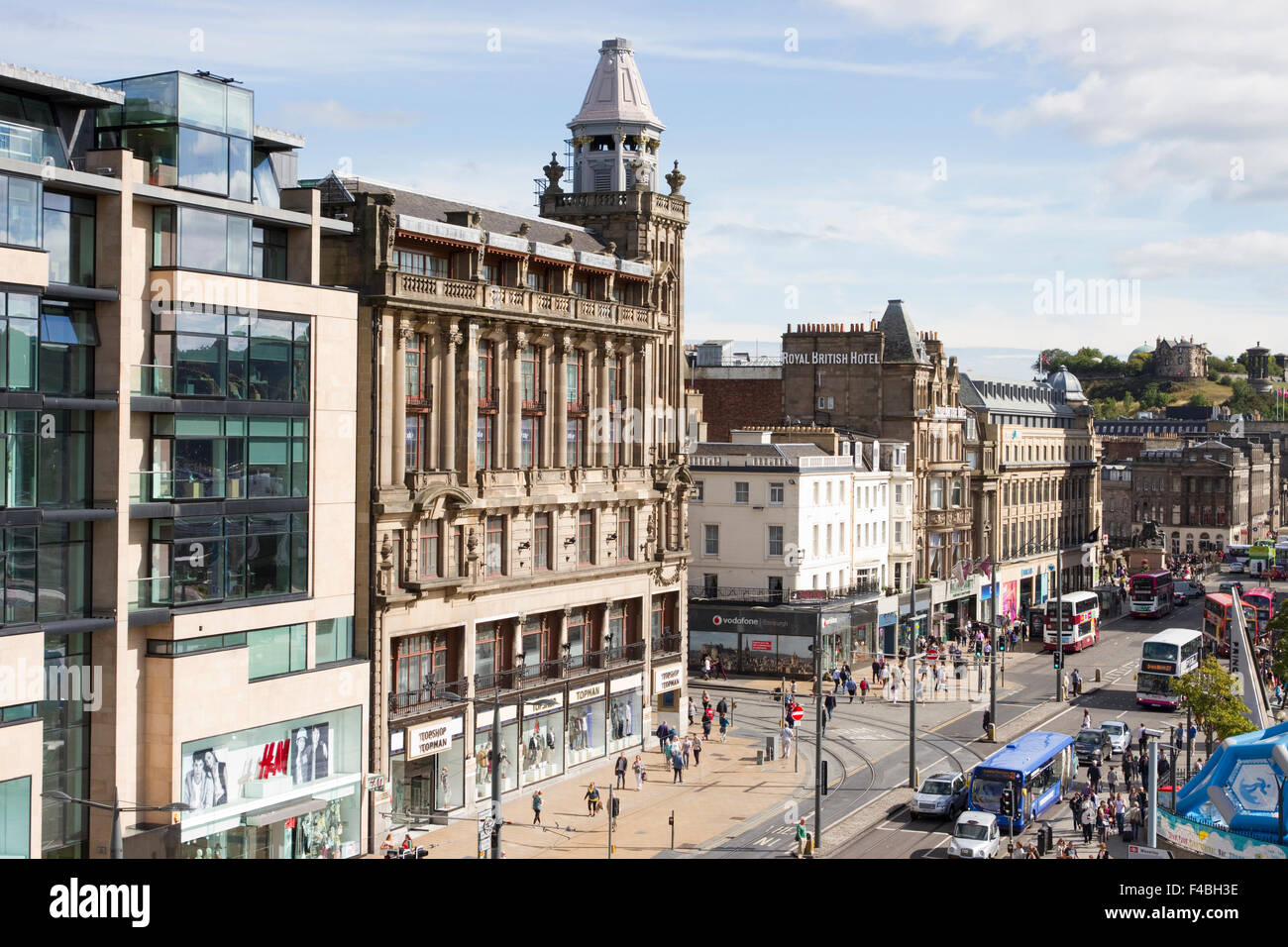 The view East along Princes Street in Edinburgh, Scotland Stock Photo ...