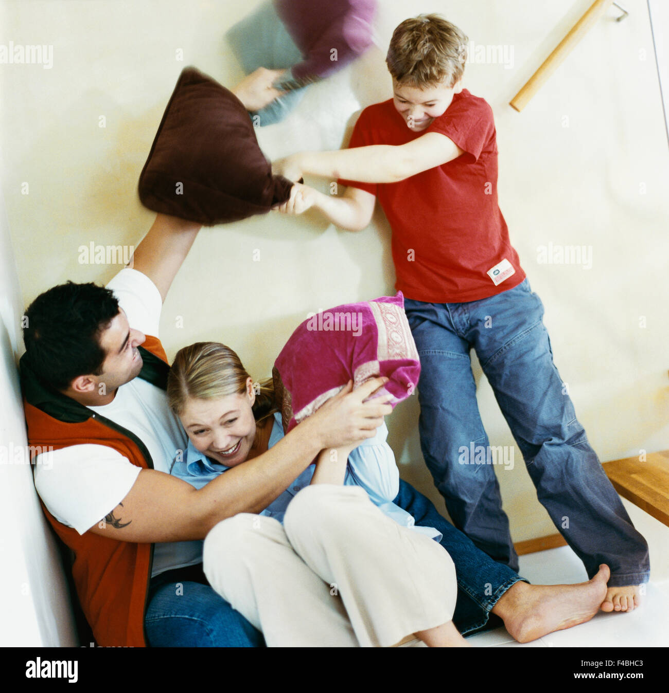 Age 20 to 30 years hi-res stock photography and images - Alamy