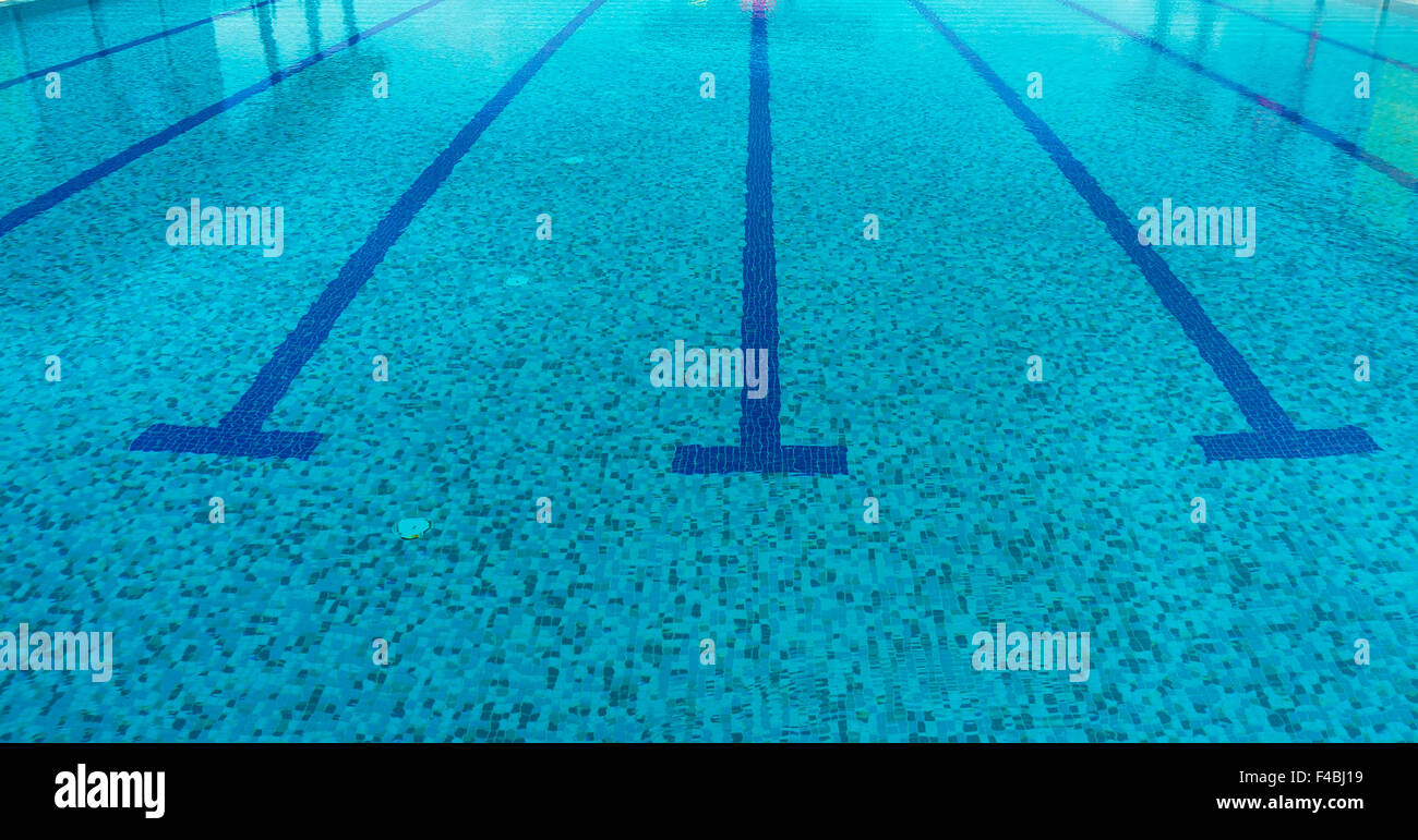 Line of swimming pool Stock Photo - Alamy