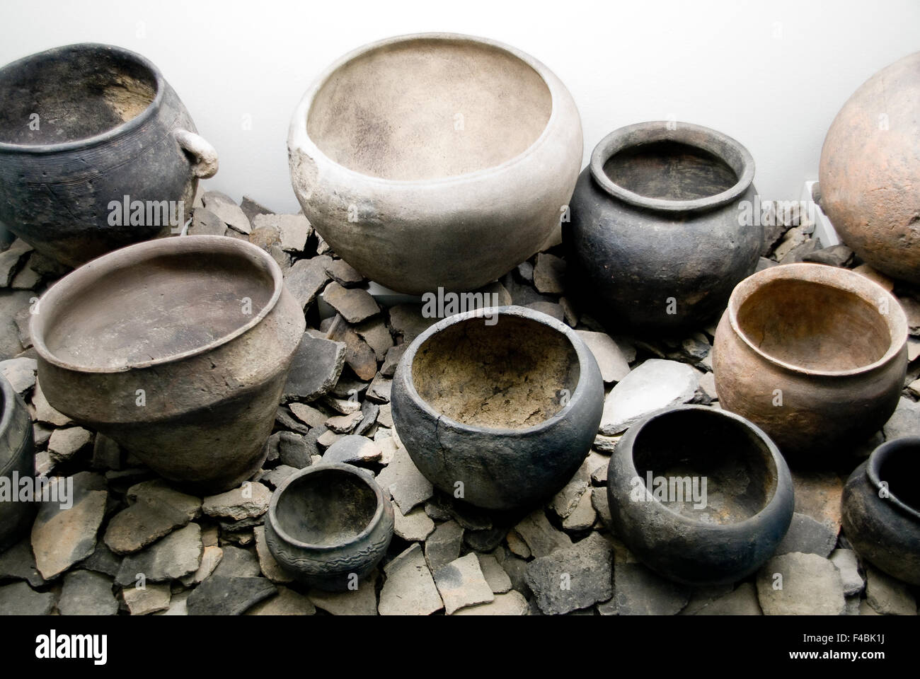 Prehistoric vase hi-res stock photography and images - Alamy