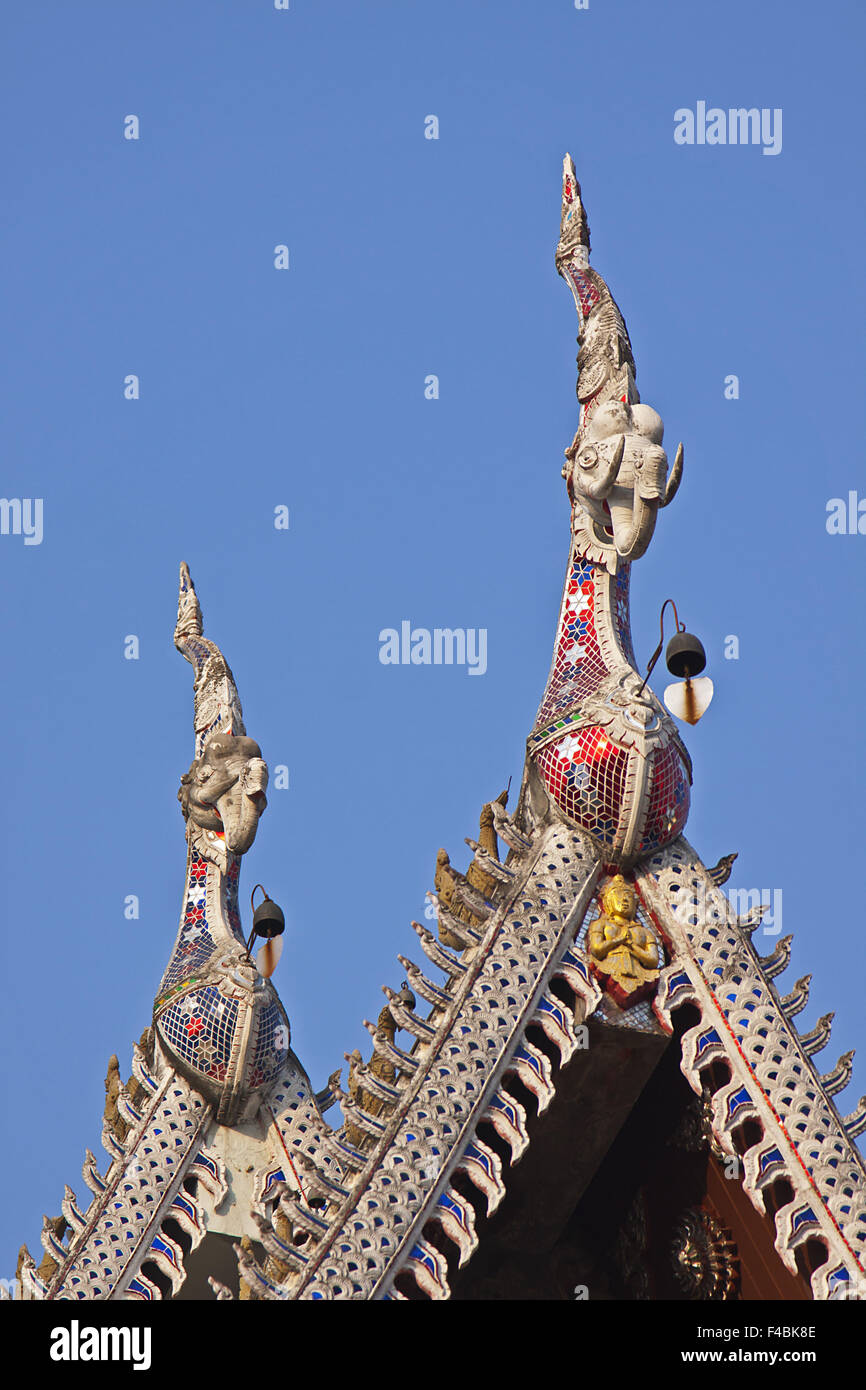 Traditional thai roof naga hi-res stock photography and images - Alamy