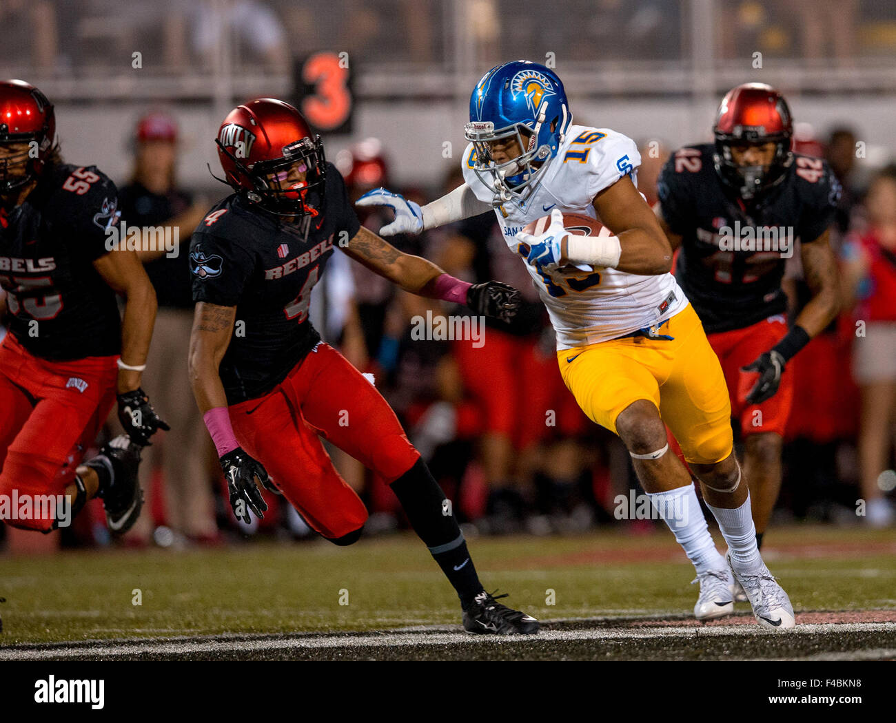 Las Vegas, NV, USA. 10th Oct, 2015. San Jose State wide receiver (15 ...