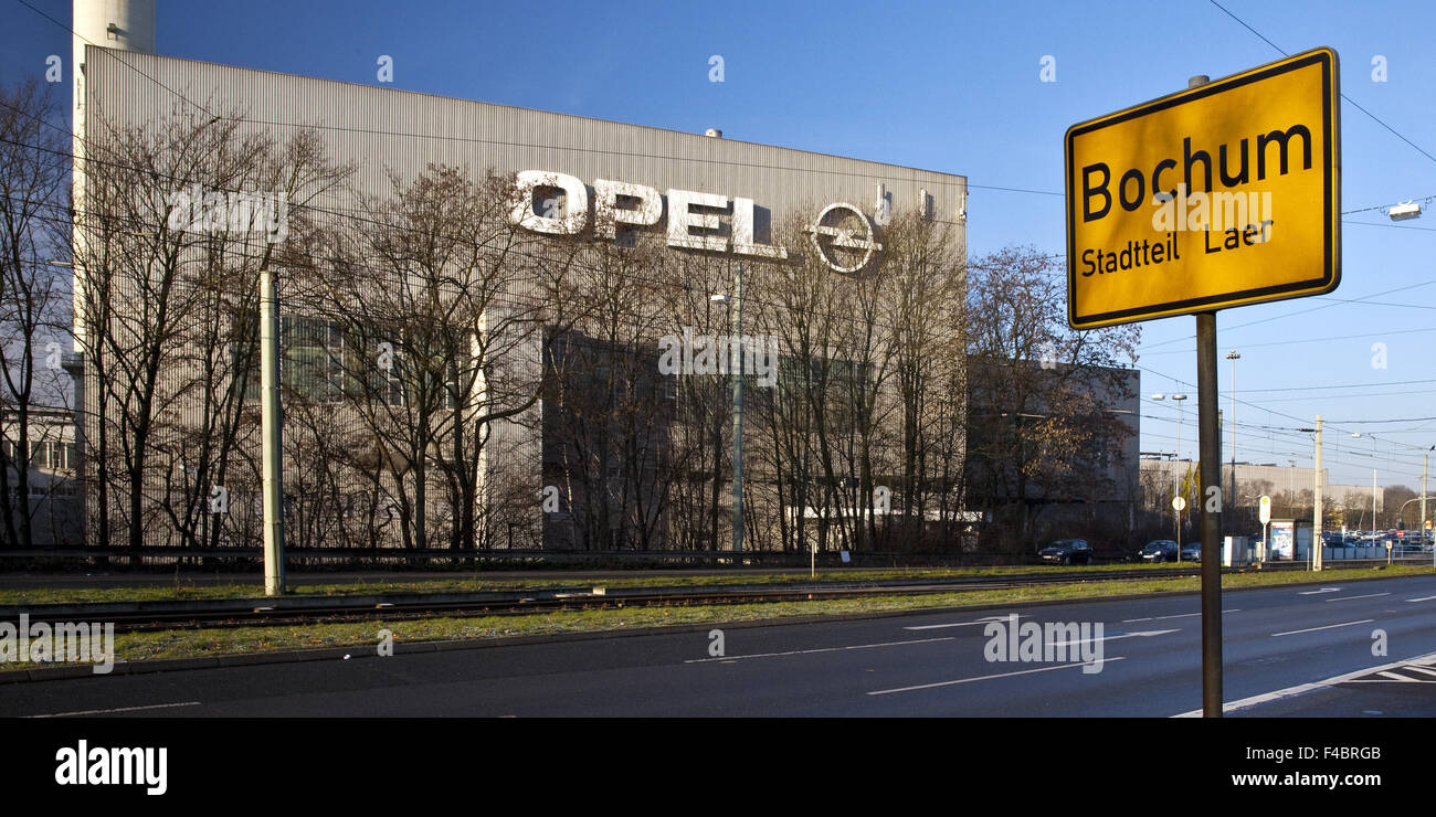 Autoproduktion hi-res stock photography and images - Alamy