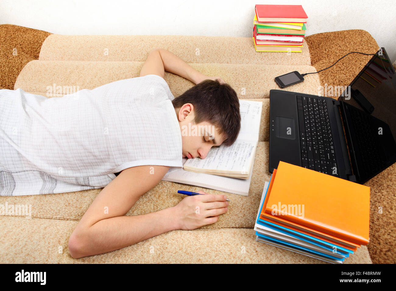 Sleep and learning hi-res stock photography and images - Alamy