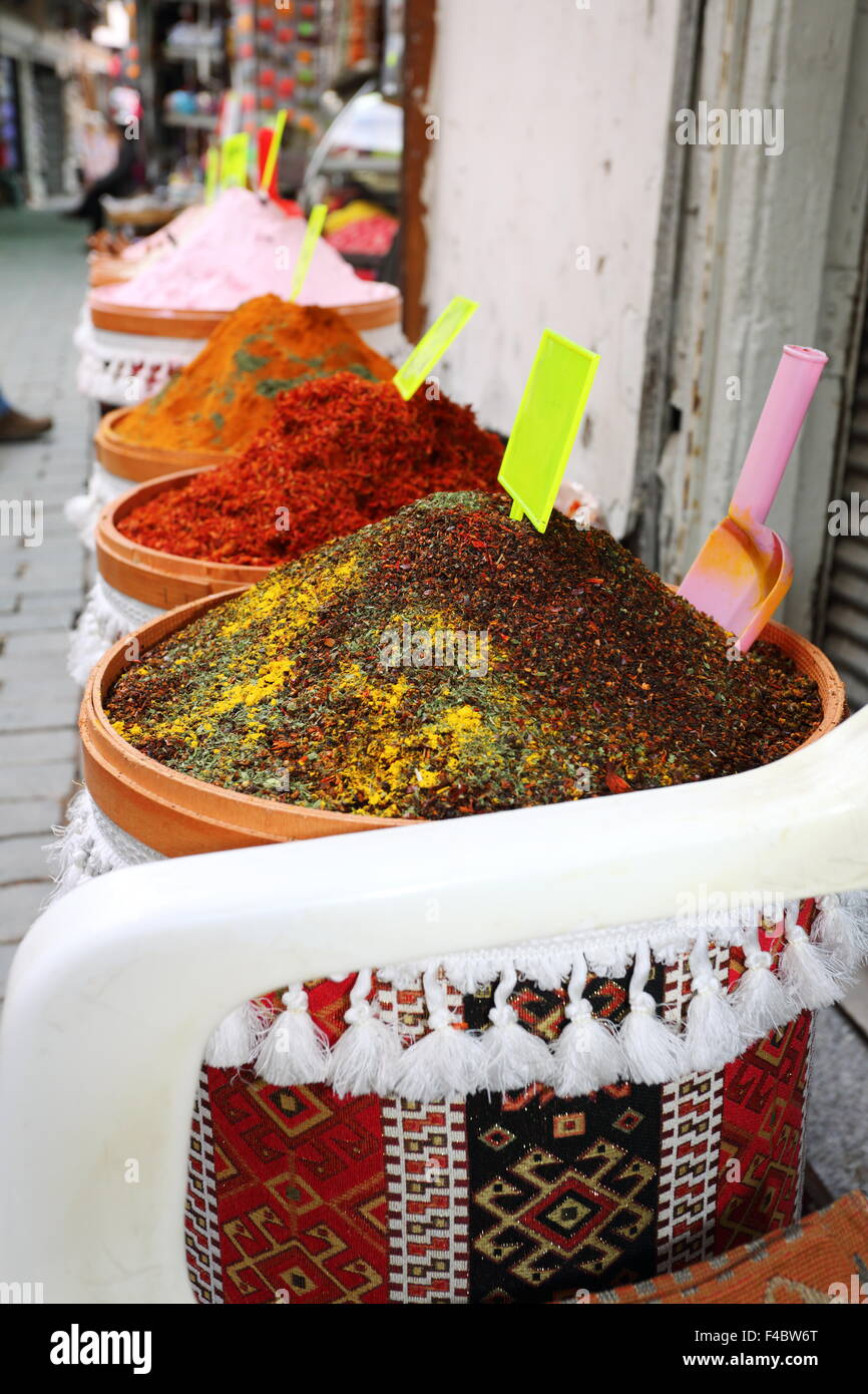 Trade of spices hi-res stock photography and images - Alamy