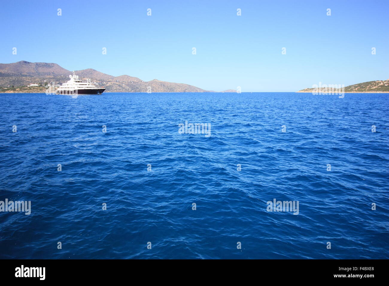 Indigo sea hi-res stock photography and images - Alamy