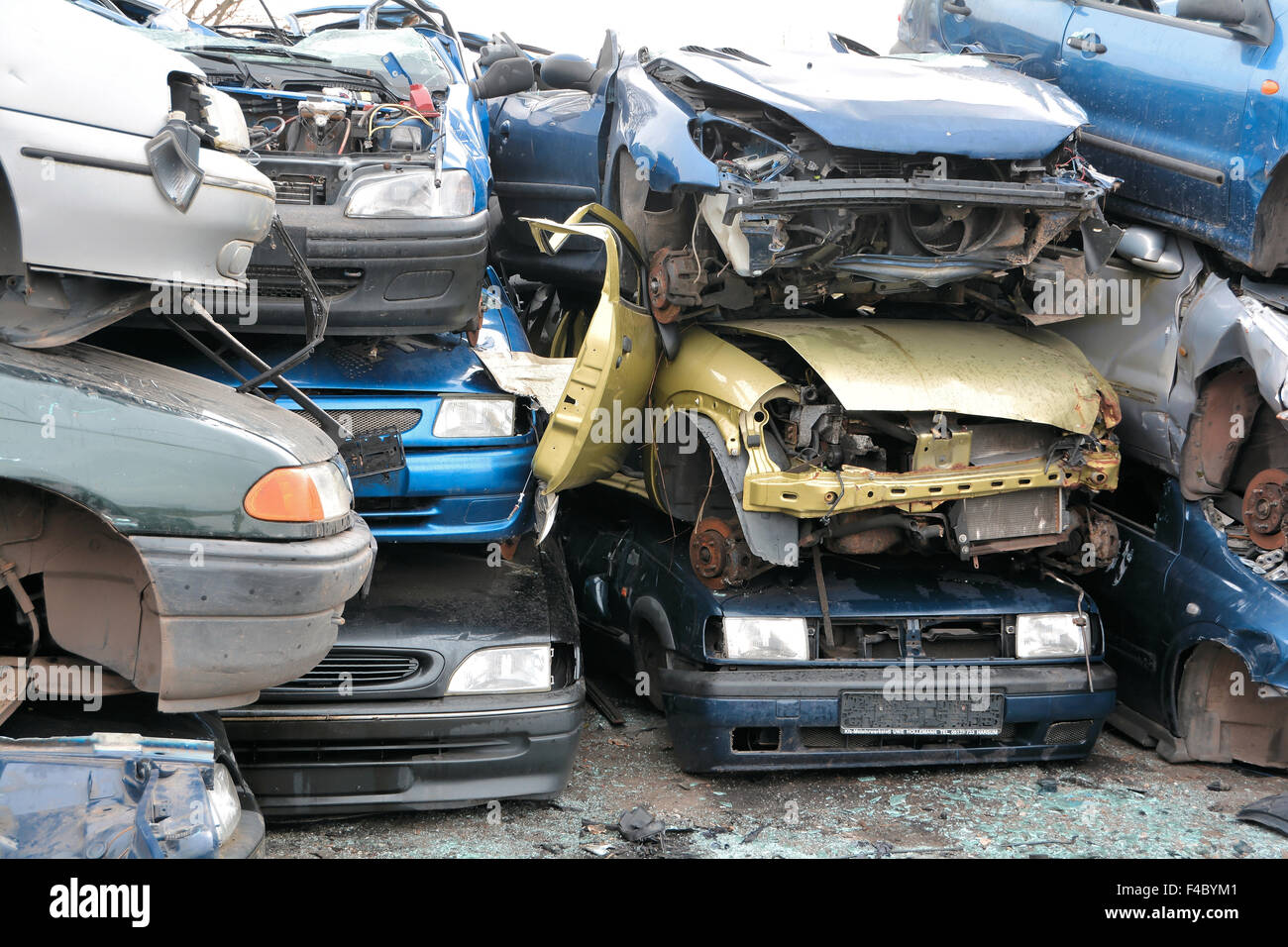 Accidented Vehicle High Resolution Stock Photography and Images - Alamy