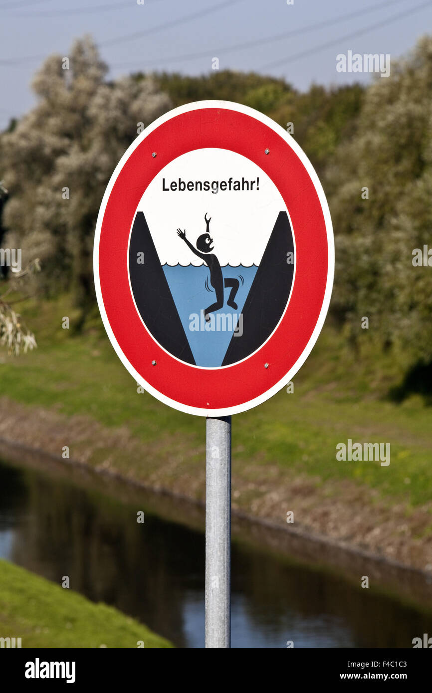 Warning or danger hi-res stock photography and images - Alamy