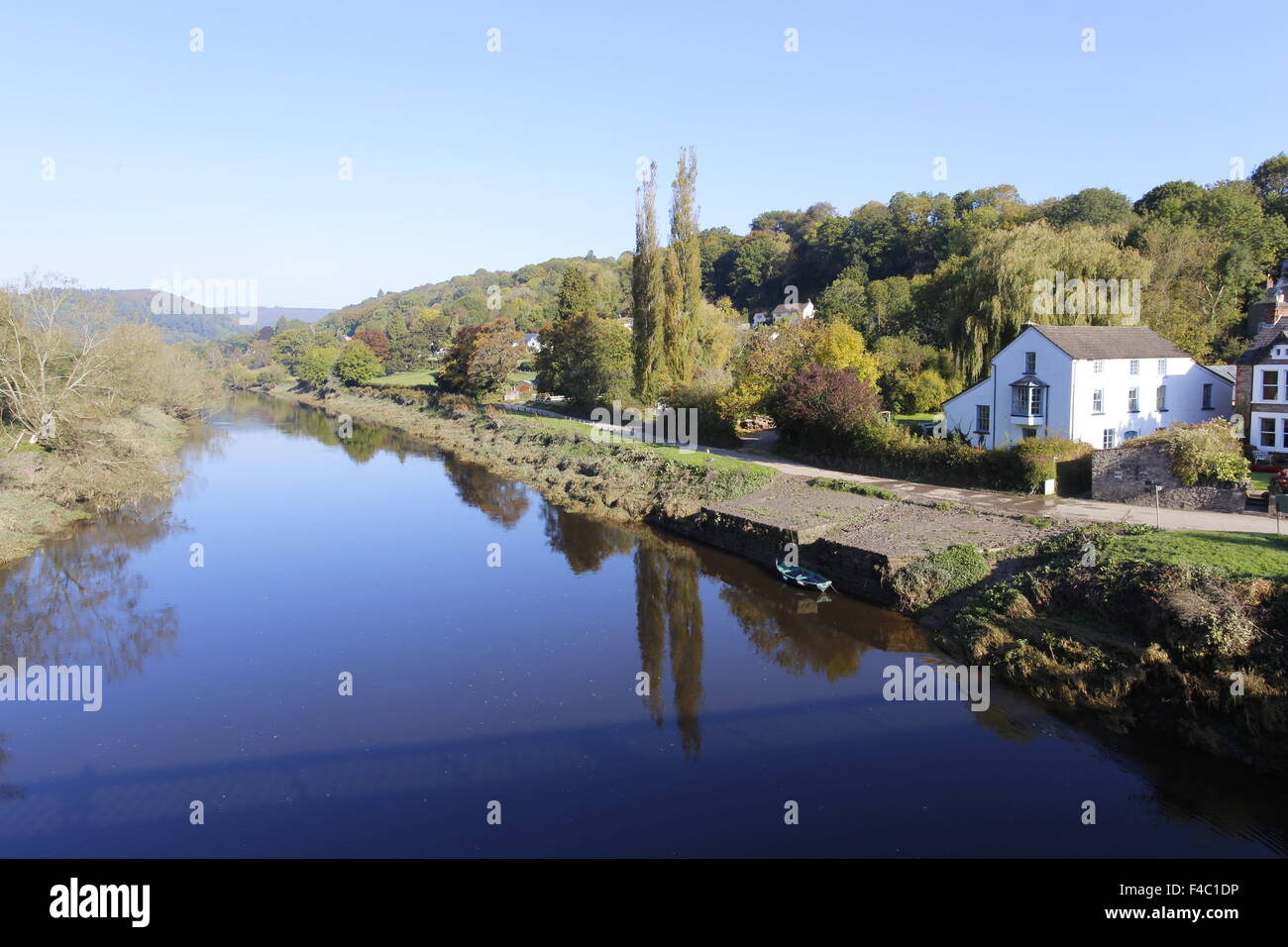The river Wye at Brockweir, Brockweir Quay and Village Stock Photo - Alamy