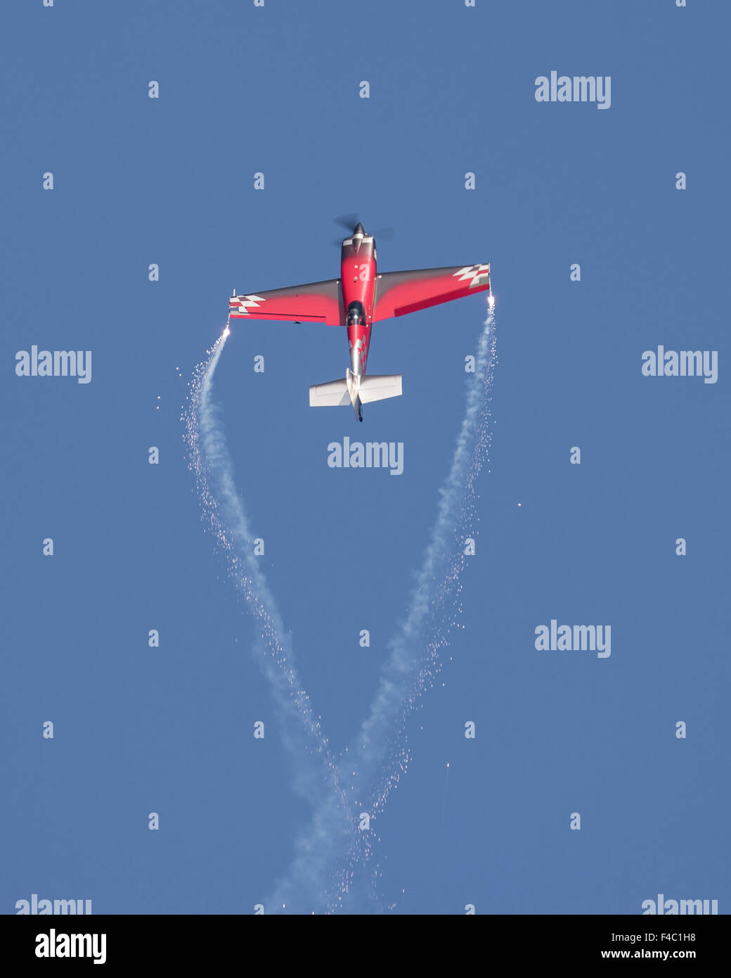 Extra aerobatic aircraft hi-res stock photography and images - Alamy