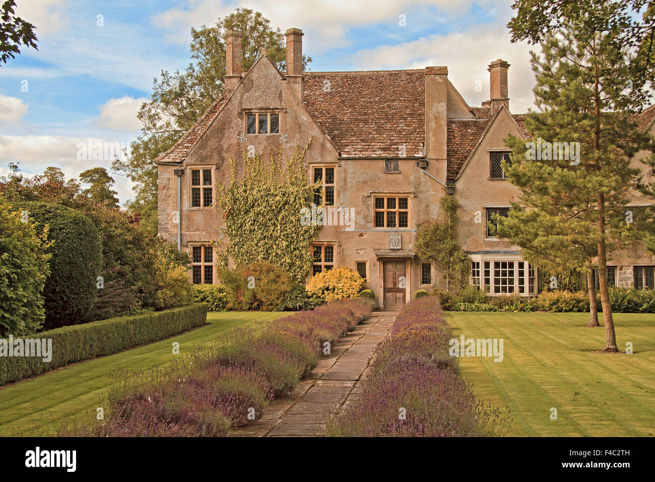 Avebury manor house hi-res stock photography and images - Alamy
