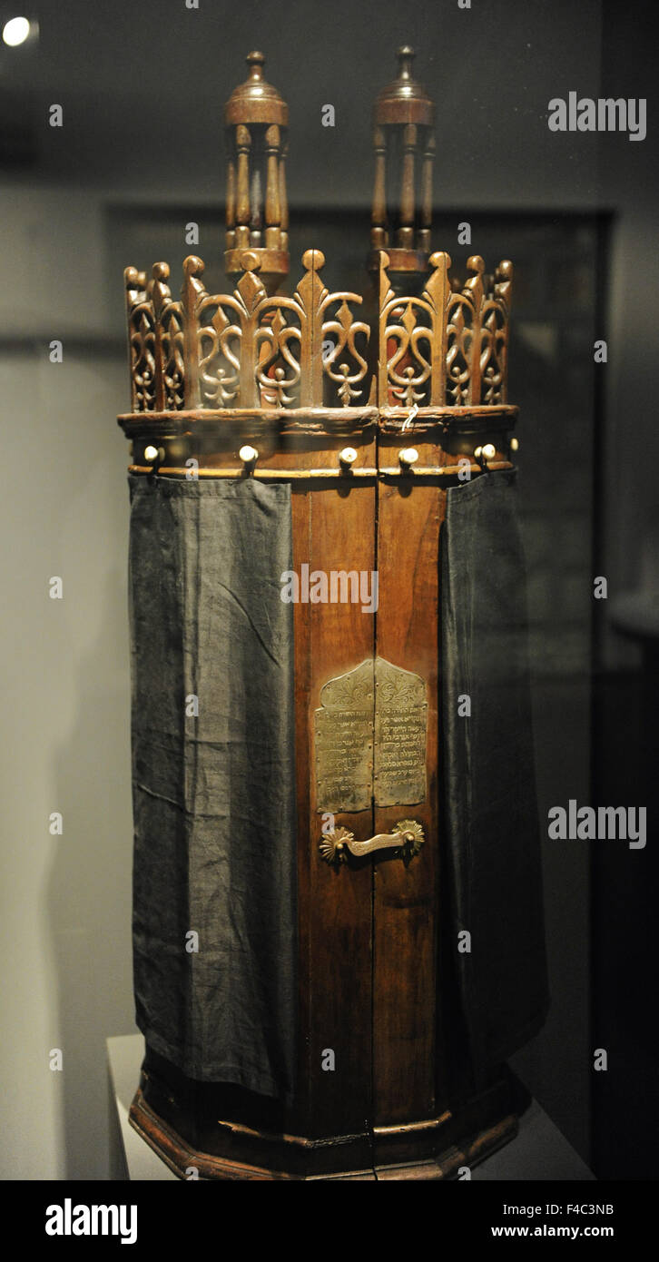 Judaism. Torah scroll case wrapped in black. Libya, 1889. Carved wood ...