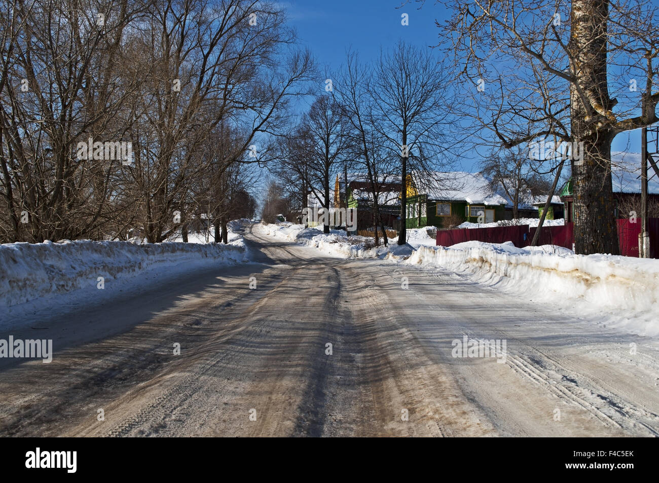 Road to a village hi-res stock photography and images - Alamy