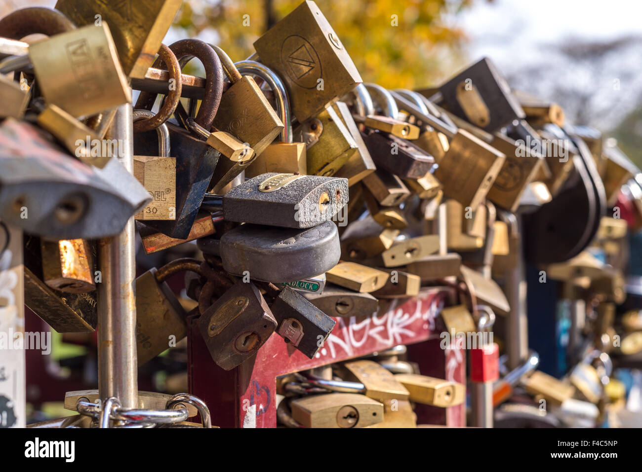 Lovelock High Resolution Stock Photography and Images - Alamy