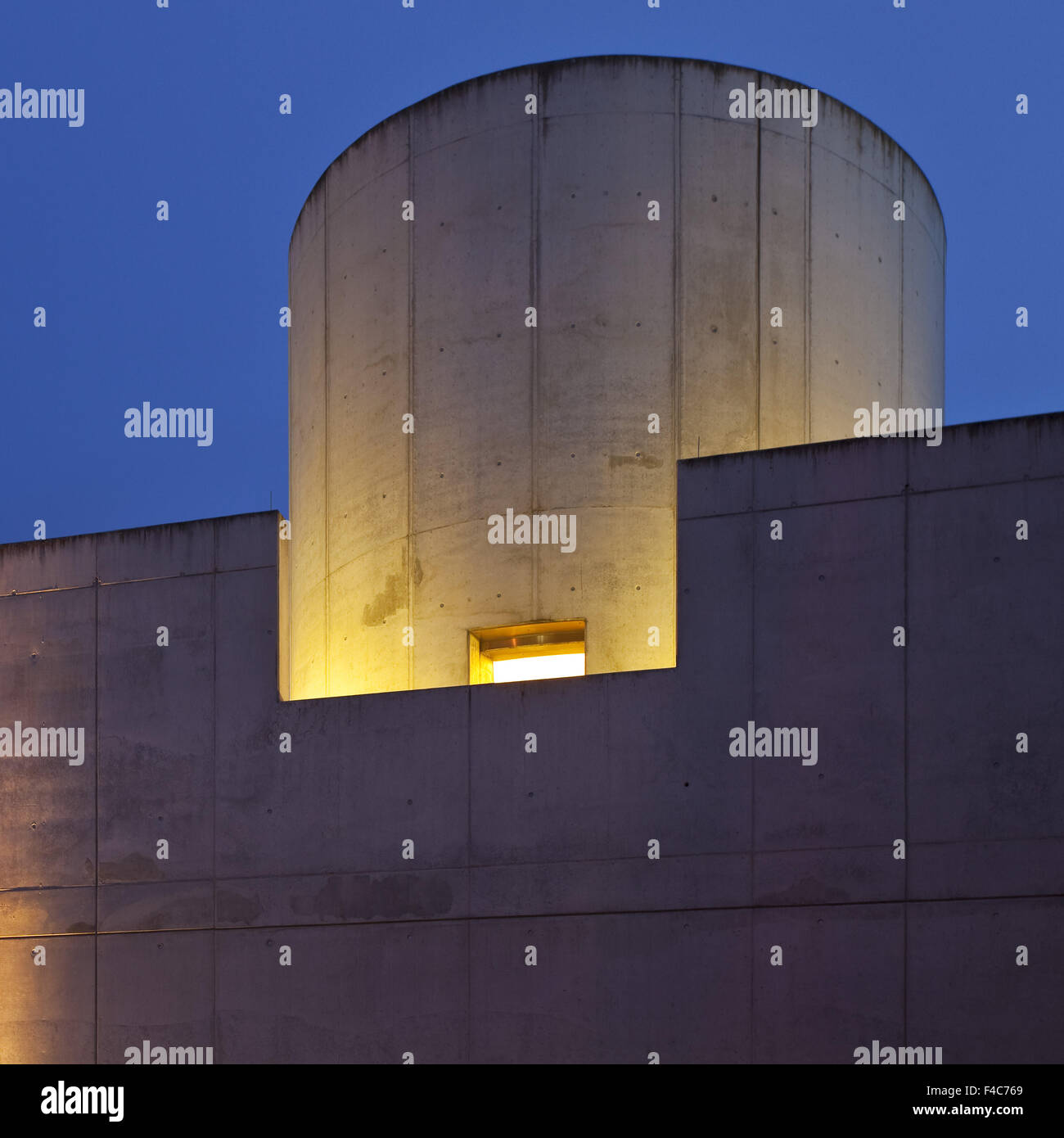 Light art in buildings hi-res stock photography and images - Alamy
