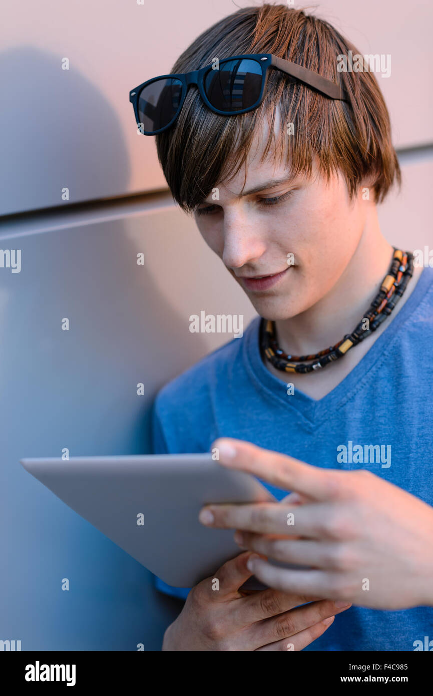 Tablet leaning hi-res stock photography and images - Alamy