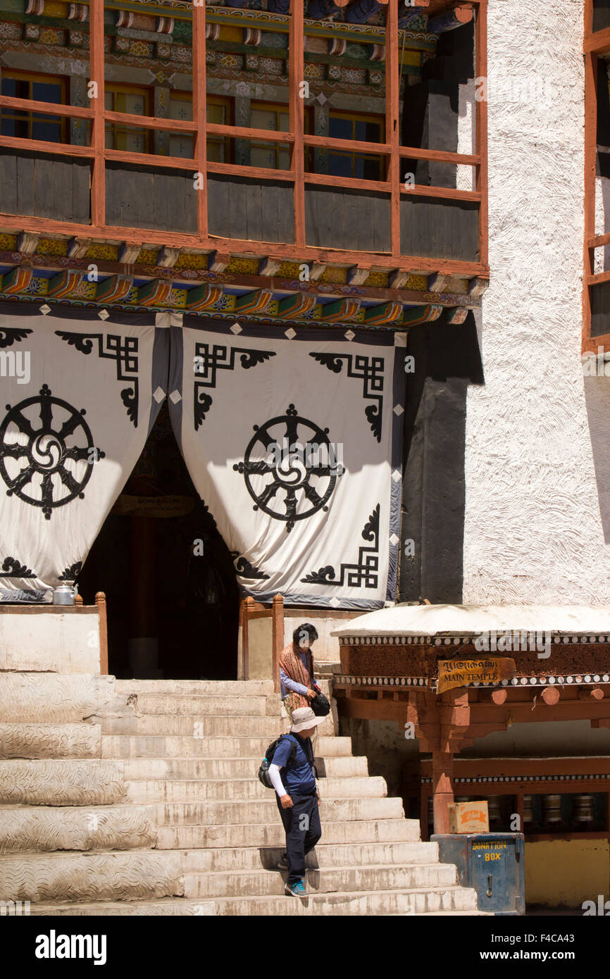 India, Jammu & Kashmir, Ladakh, Hemis Gompa Monastery visitors on ...