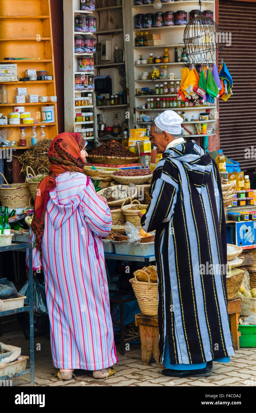 Marrakech souk merchant hi-res stock photography and images - Alamy