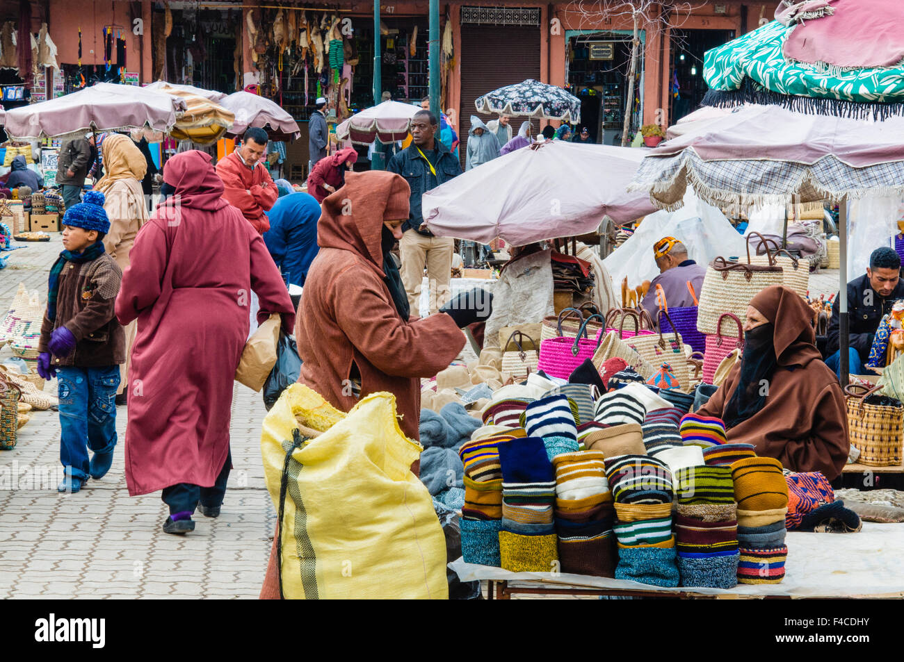 Marrakech souk merchant hi-res stock photography and images - Alamy