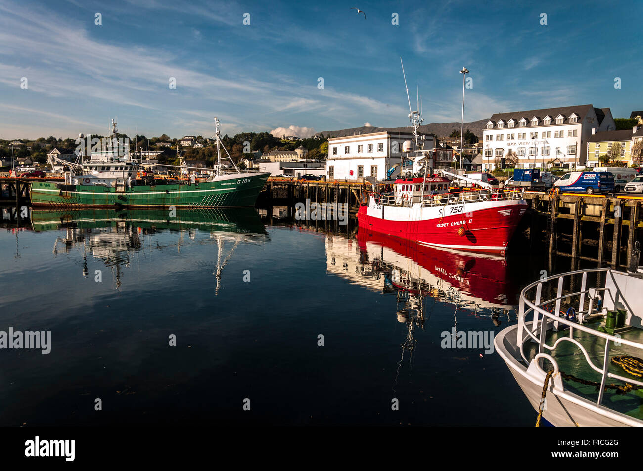 Fishing boats dock in killybegs hi-res stock photography and images - Alamy