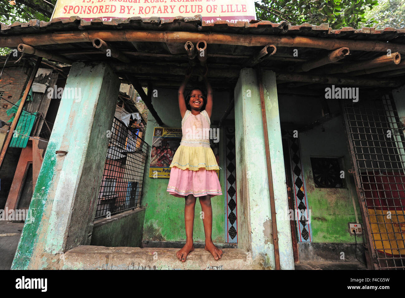India, Kolkata, young school girl in slums Stock Photo - Alamy