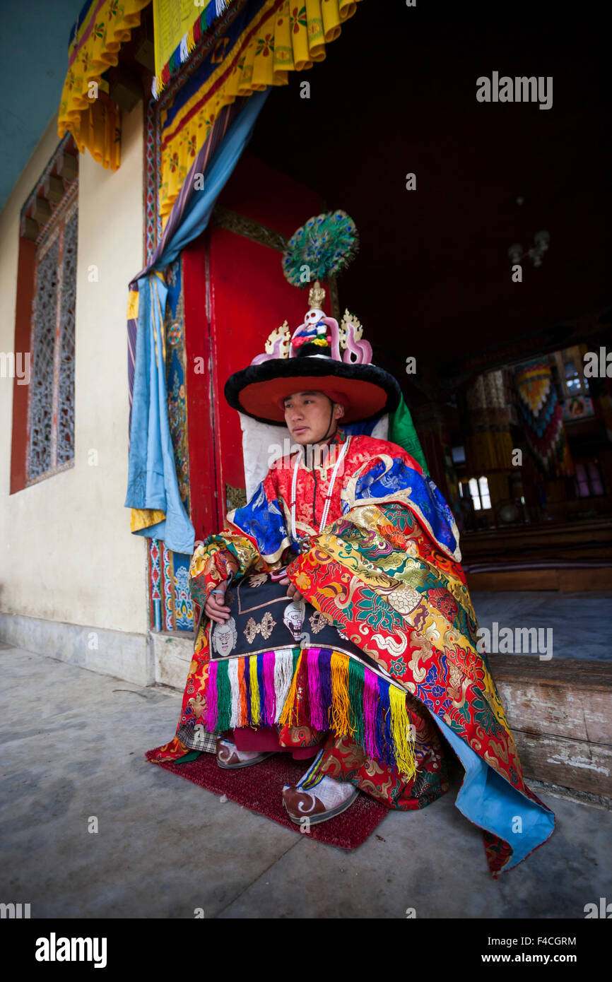 Bhutan, Paro, Black hat dancer Stock Photo - Alamy