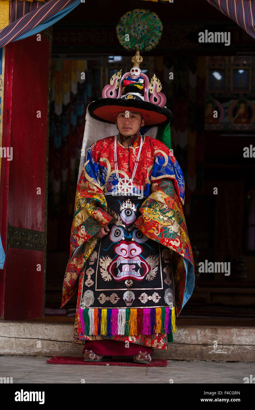 Bhutan, Paro, Black hat dancer Stock Photo - Alamy