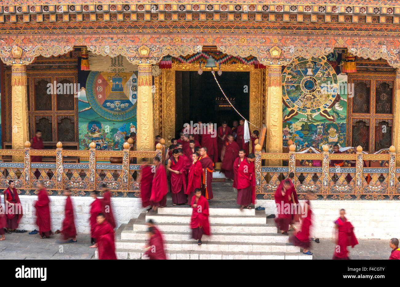Bhutan, bee hive, Temple detail, Punakha dzong Stock Photo - Alamy