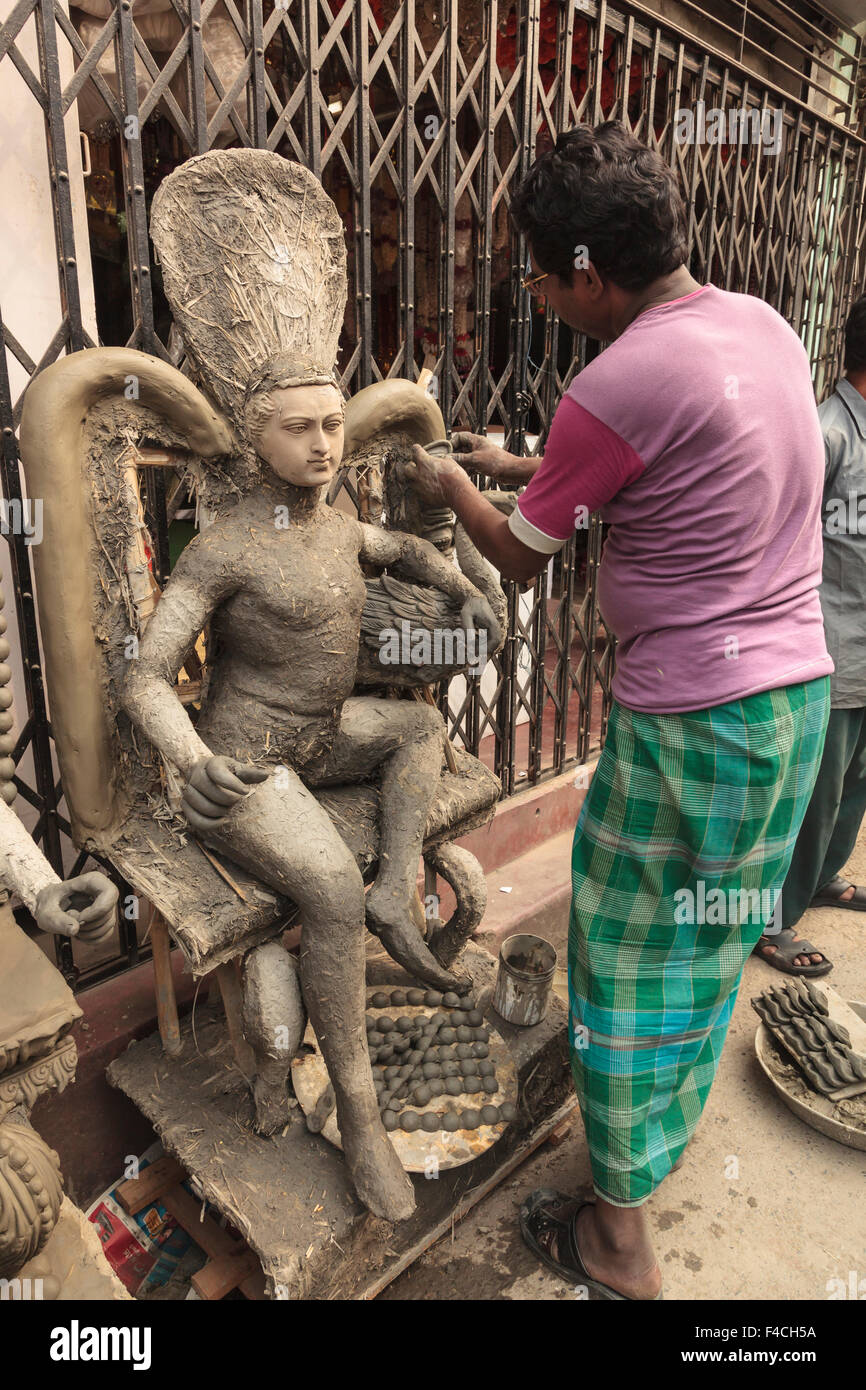 India, West Bengal, West, Kolkata, Man making statue Stock Photo - Alamy