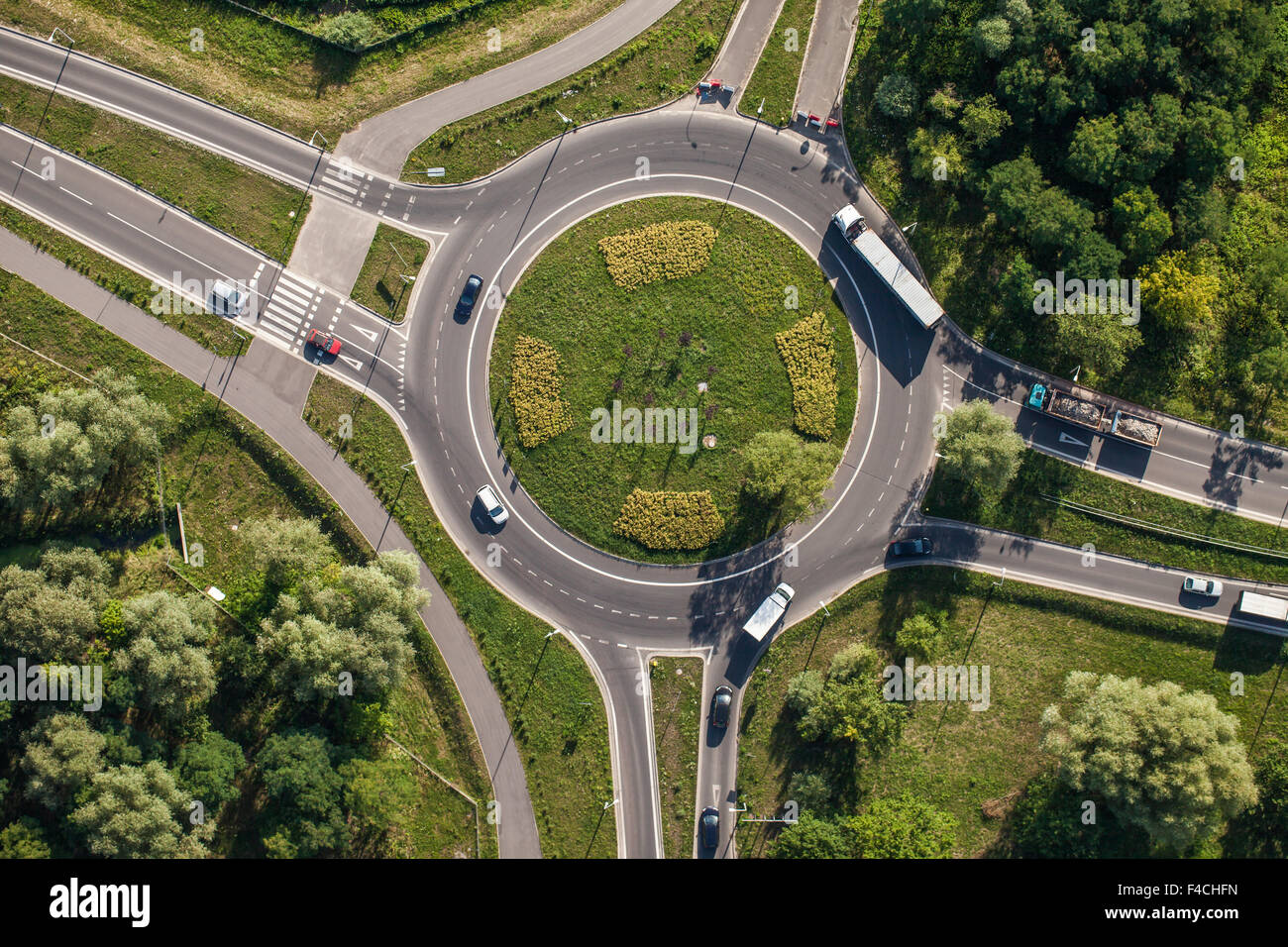 Roundabout aerial view hi-res stock photography and images - Alamy