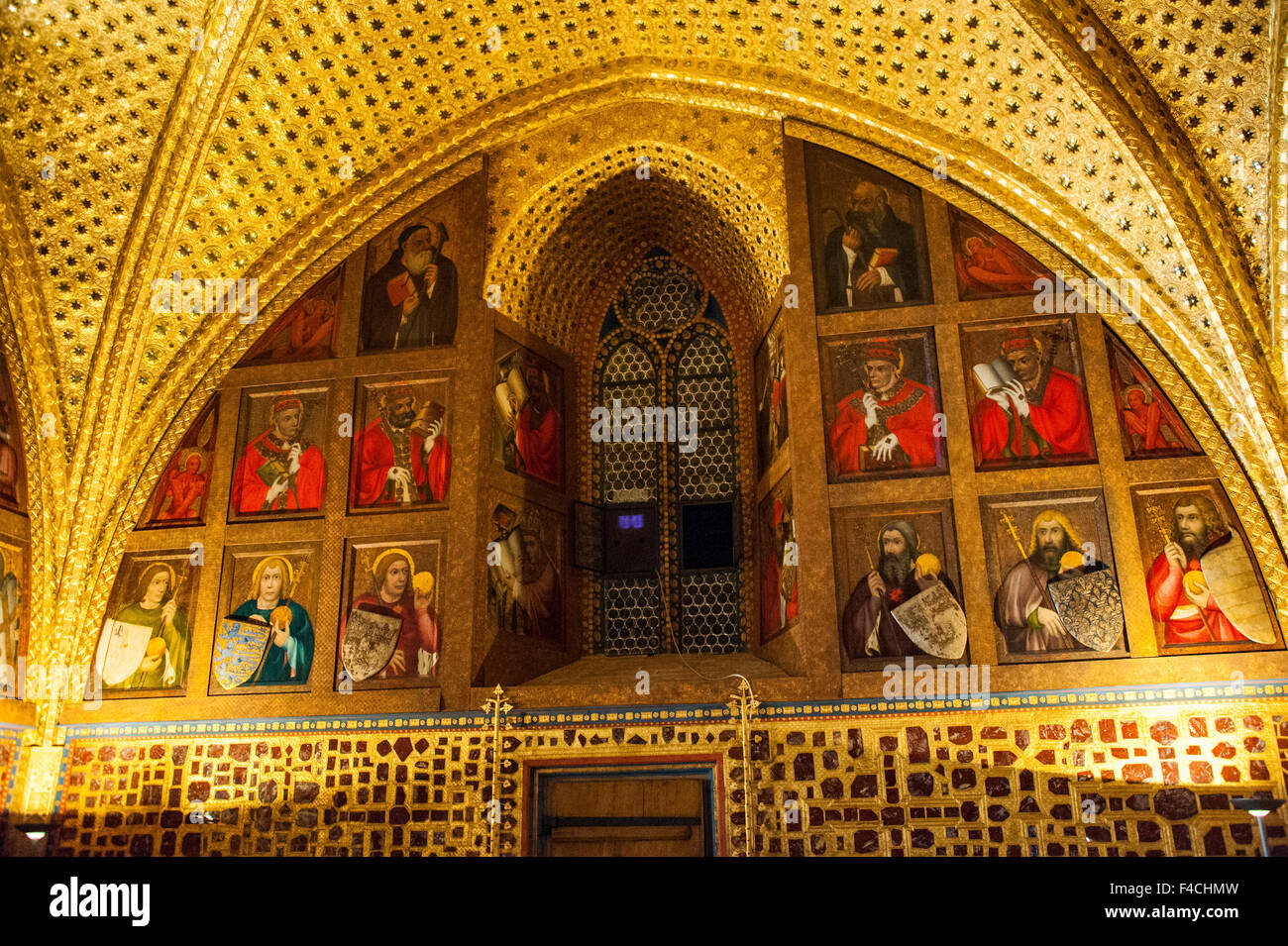 Holy Cross Chapel, Great Tower, Karlstejn, Karlštejn, Burg Karlstein ...