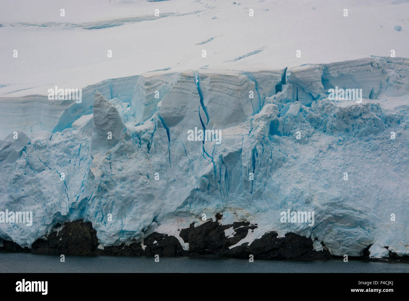 Glacier crevasse channel hi-res stock photography and images - Alamy