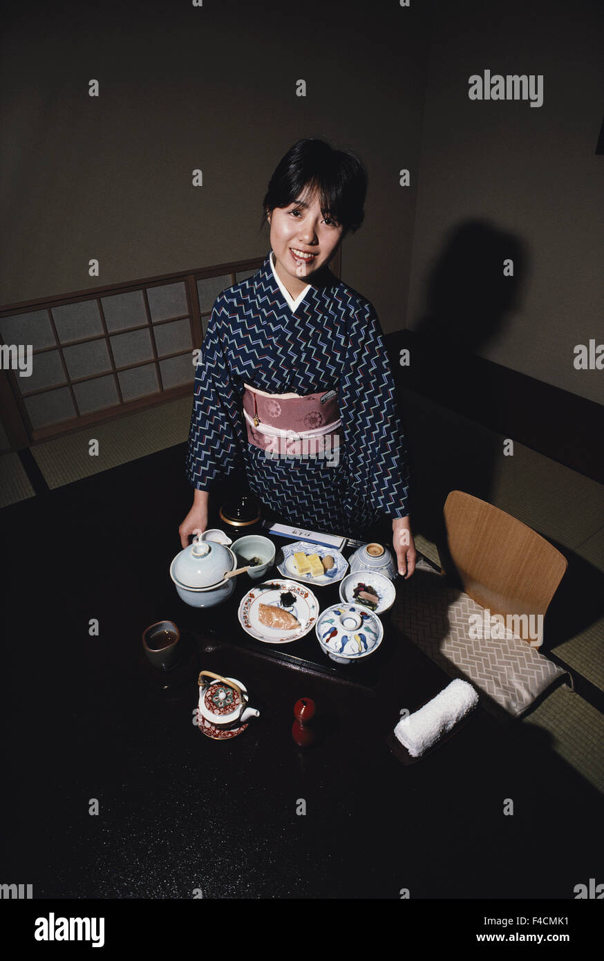 Tokyo Prefecture, Japanese style restaurant kimono waitress (Large ...