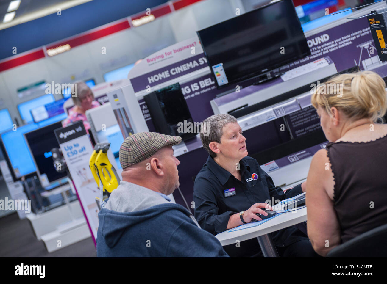 Currys plc hi-res stock photography and images - Alamy