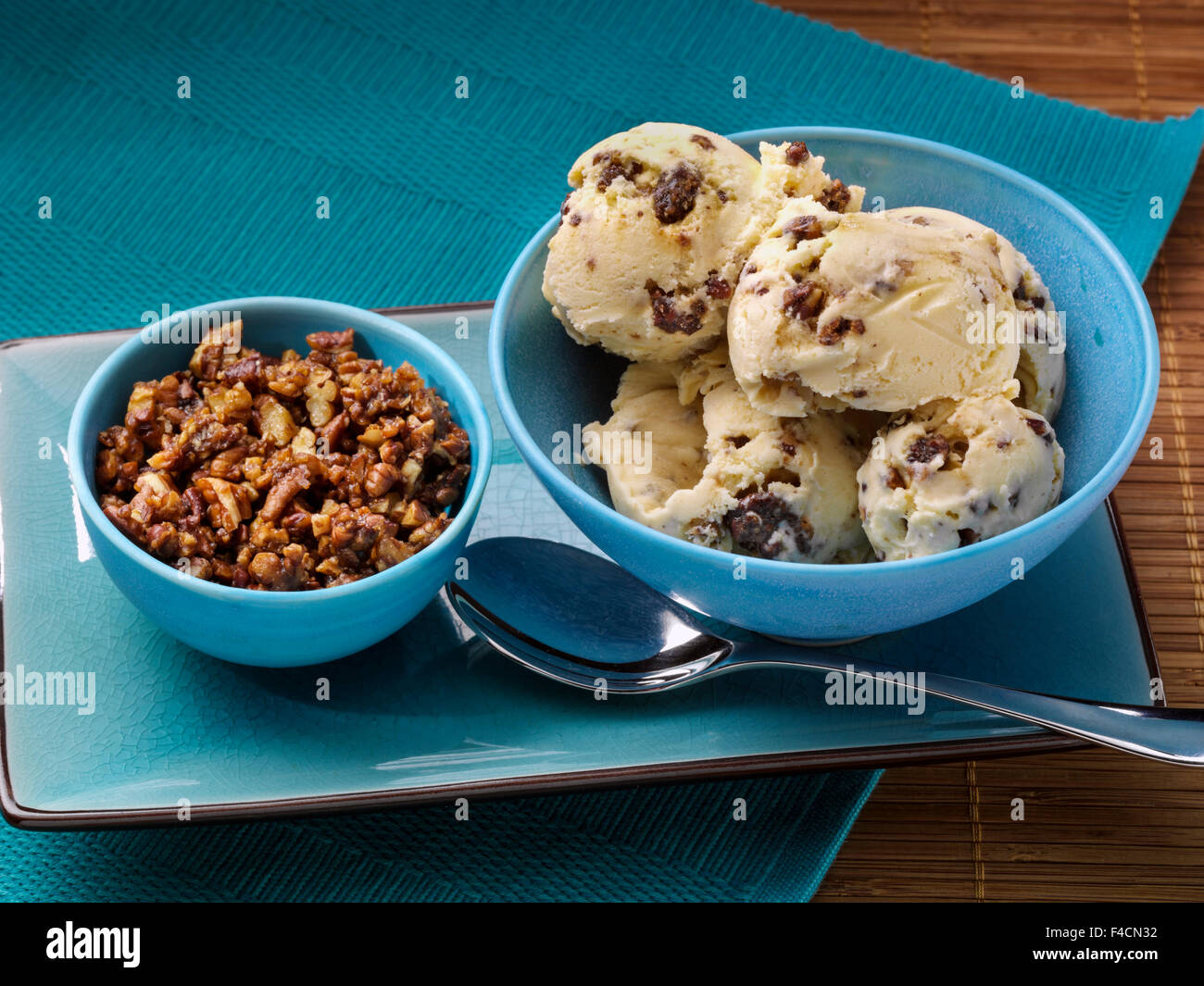 Maple pecan ice cream Stock Photo - Alamy