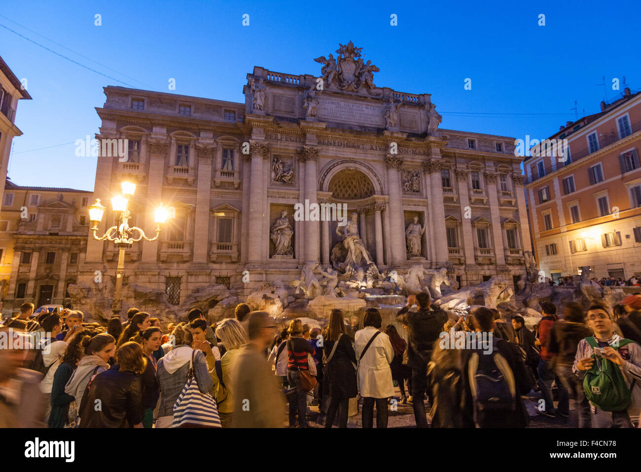 Trevi fountain hi-res stock photography and images - Alamy