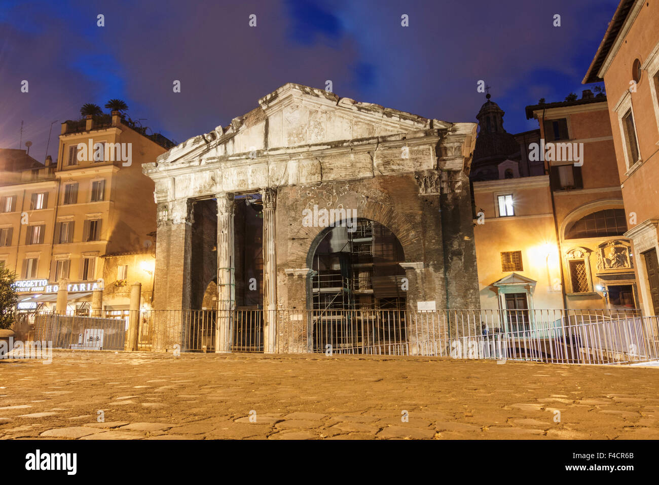 Portico ancient city ruins hi-res stock photography and images - Alamy