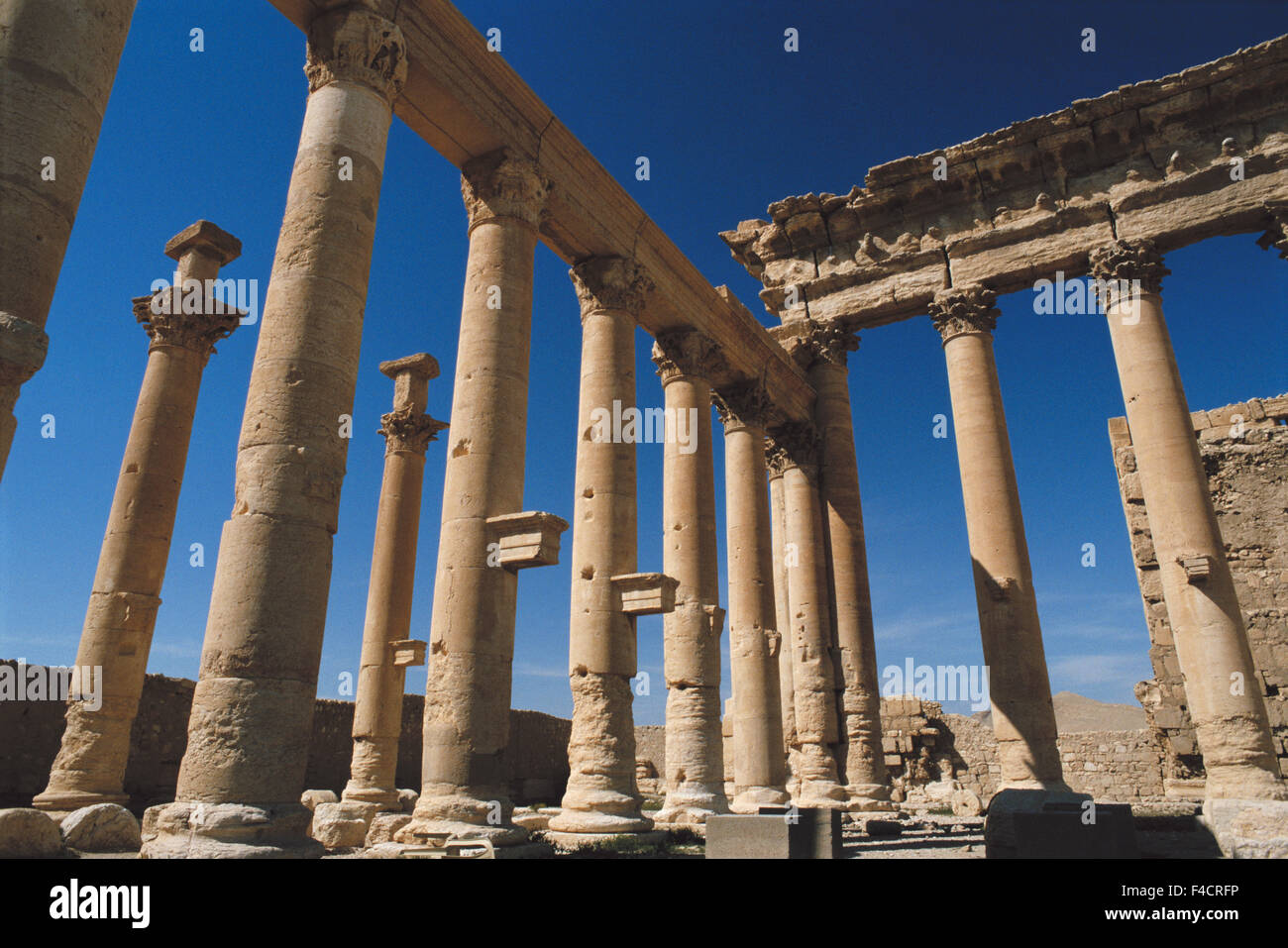 The temple of bel hi-res stock photography and images - Alamy